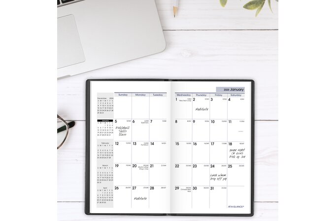 AT-A-GLANCE® DayMinder® 2025 Monthly Planner, Black, Pocket, 3 1/2 AT-A-GLANCE® DayMinder® 2025 Monthly Planner, Black, Pocket, 3 1/2