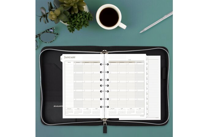 AT-A-GLANCE® Undated Textured Faux Leather Starter Set, 7-Ring, Black ...