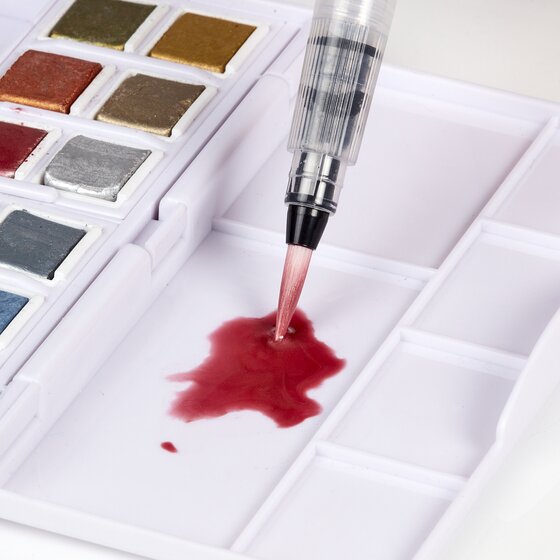 Paints | Watercolour Paint Pans | Derwent UK | Derwent Metallic Paint ...