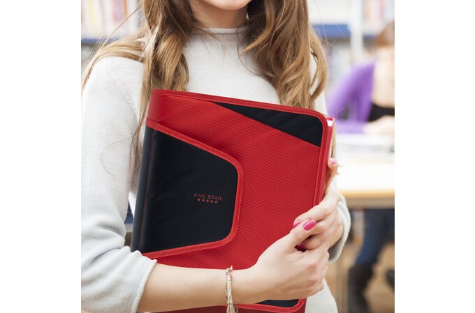 Five Star® 1 1/2" Zipper Binder, 500 Sheet Capacity, Red | Zipper ...