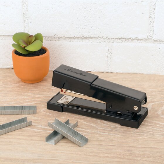 Swingline® S.F.® 3 Premium Staples, 1/4" Leg Length, 105 Per Strip ...