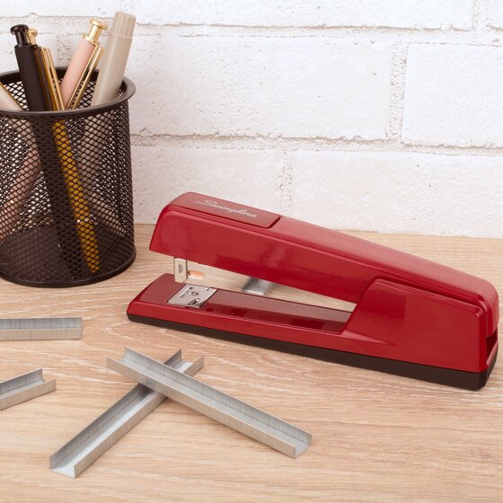 Swingline® S.F.® 4® Premium Staples, 1/4" Length, 210 Per Strip, 5,000 ...