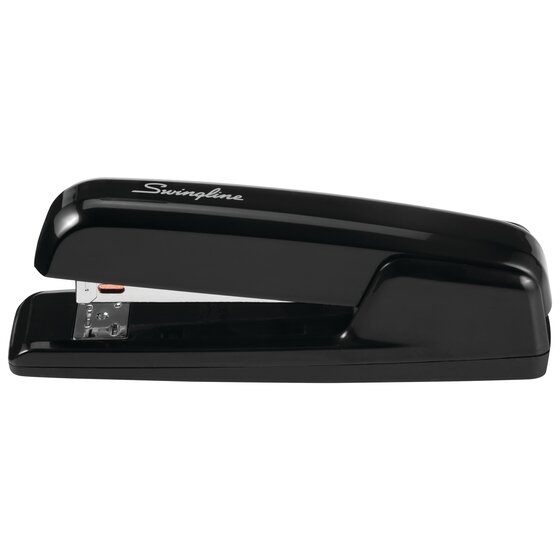 Swingline® 747® Business Desktop Stapler, Antimicrobial, 30 Sheets ...