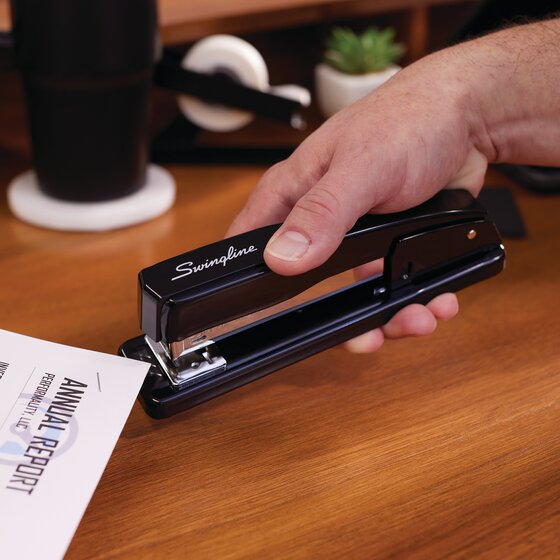 Swingline® Commercial Desk Stapler, 20 Sheets, Black | Swingline Full ...