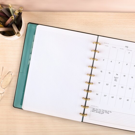 West Village by Mead™ Undated Personal and Professional Disc Planner ...