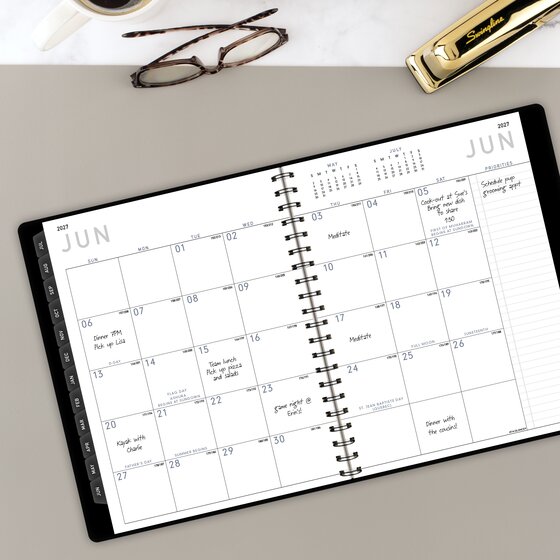 AT-A-GLANCE® Contemporary Academic 2026-2027 Weekly Monthly Planner ...